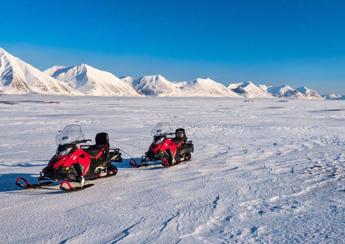 Your Complete Guide to Svalbard – A Tiny Traveler